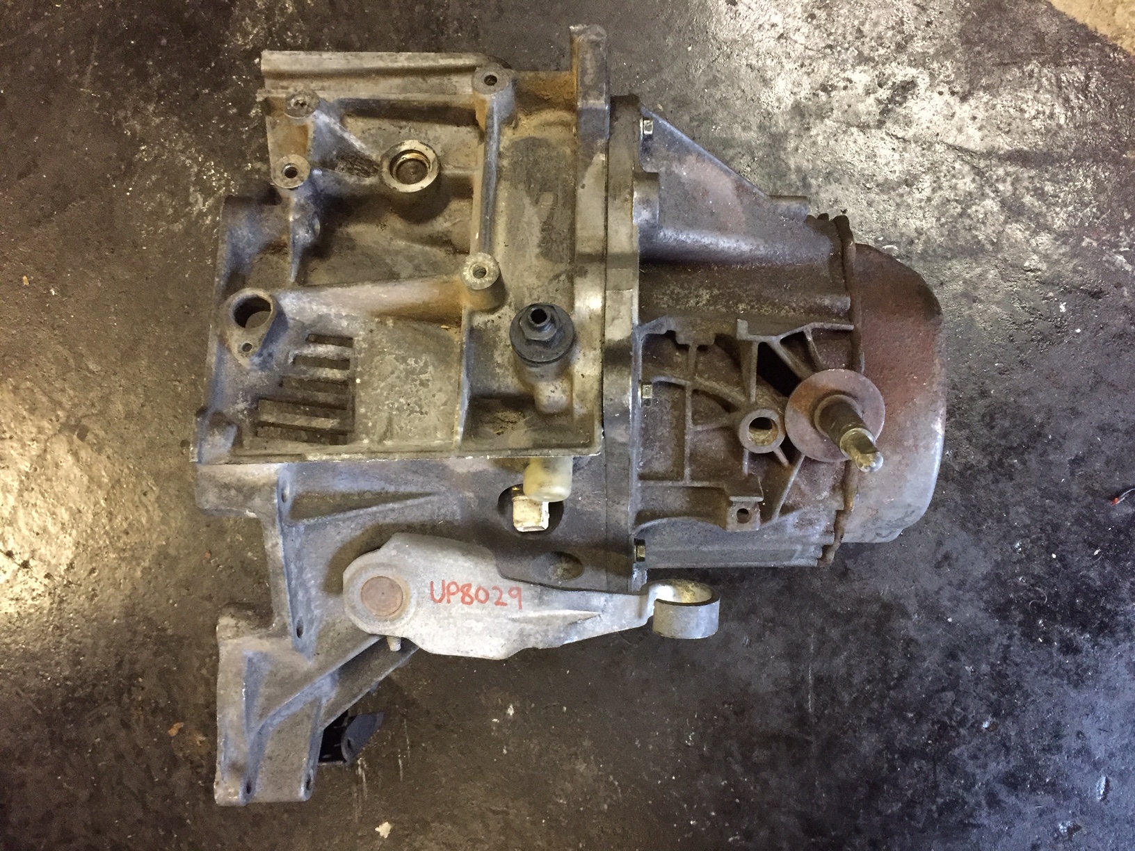Peugeot 205 1.9 GTI BE3 5 Speed Gearbox Casing Set - No Diff Casing | eBay