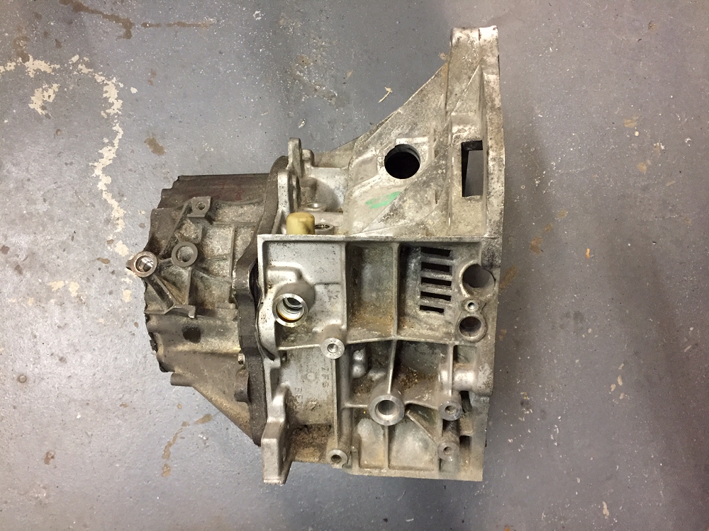 Peugeot 205 1.9 GTI BE3 5 Speed Gearbox Casing's - SPOOX MOTORSPORT | eBay